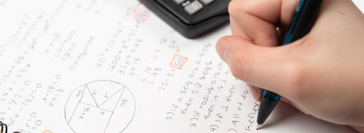 Bac général 2026 : entraînez-vous avec le sujet de maths anticipé d ...